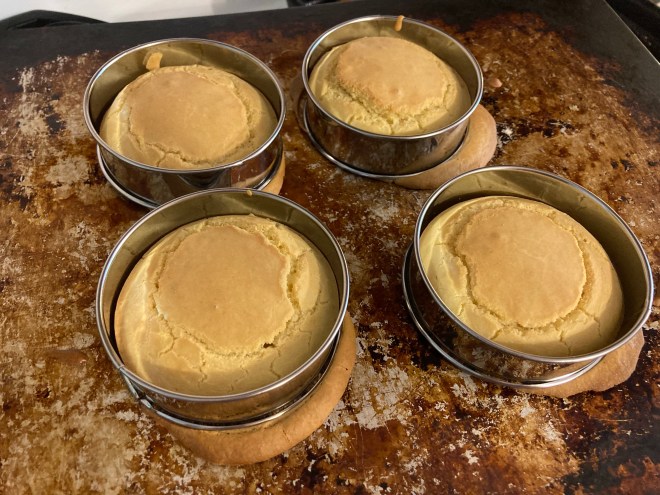 Super Easy Gluten-Free Baked Crumpets – 5 Minutes, 5 Ingredients ...
